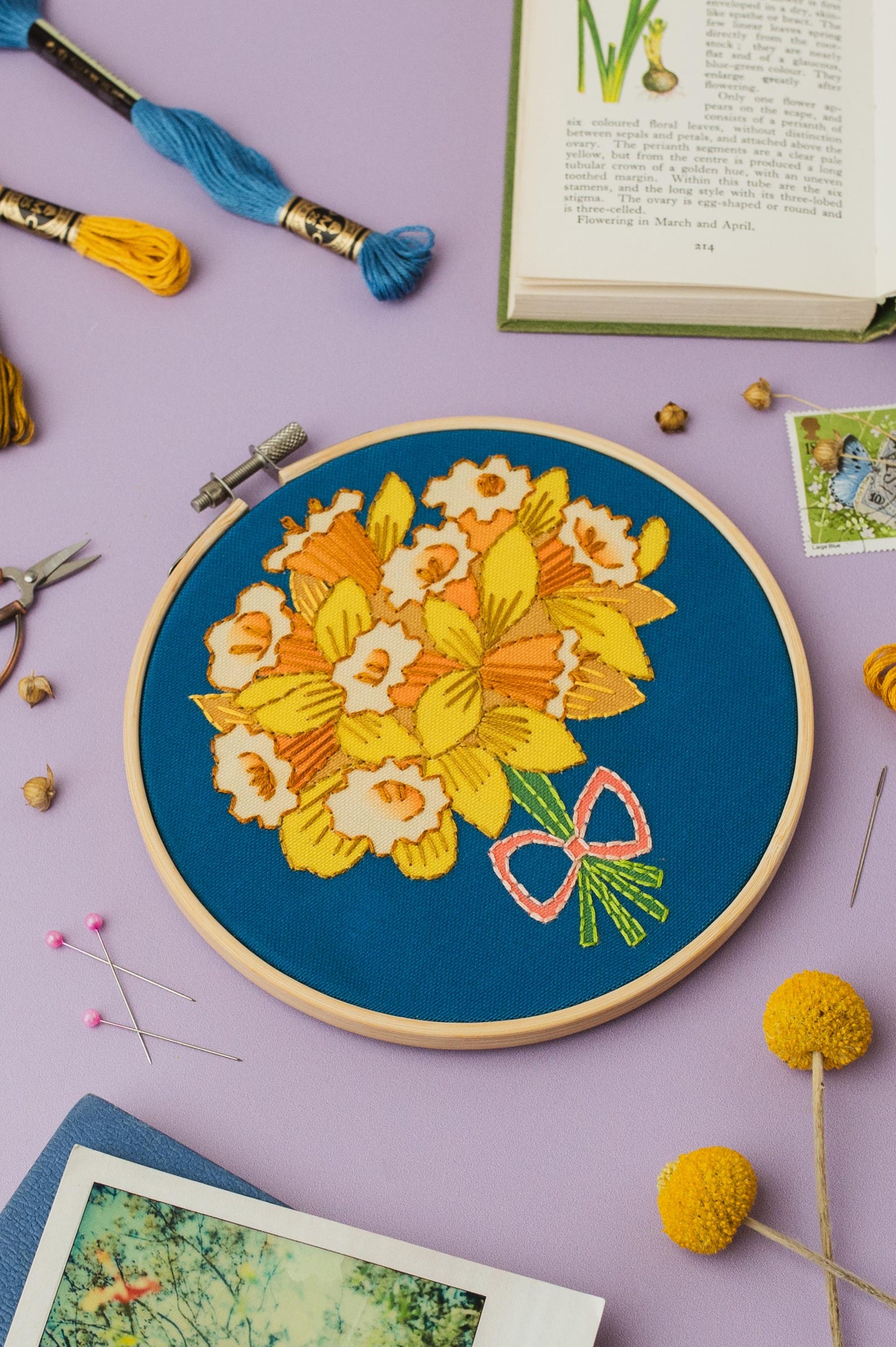 Daffodil Embroidery Kit - Etsy
