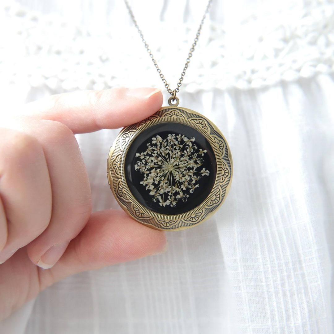 Pressed Flower Locket, Large Round, Antiqued Gold Locket, Floral ...
