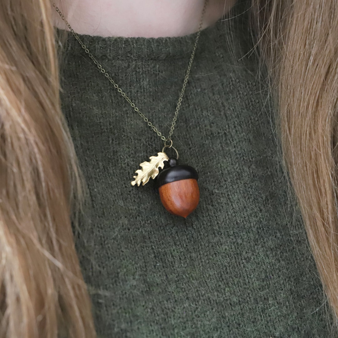 Wooden Acorn Locket Necklace: Keepsake Urn Pendant With Oak Leaf Charm ...