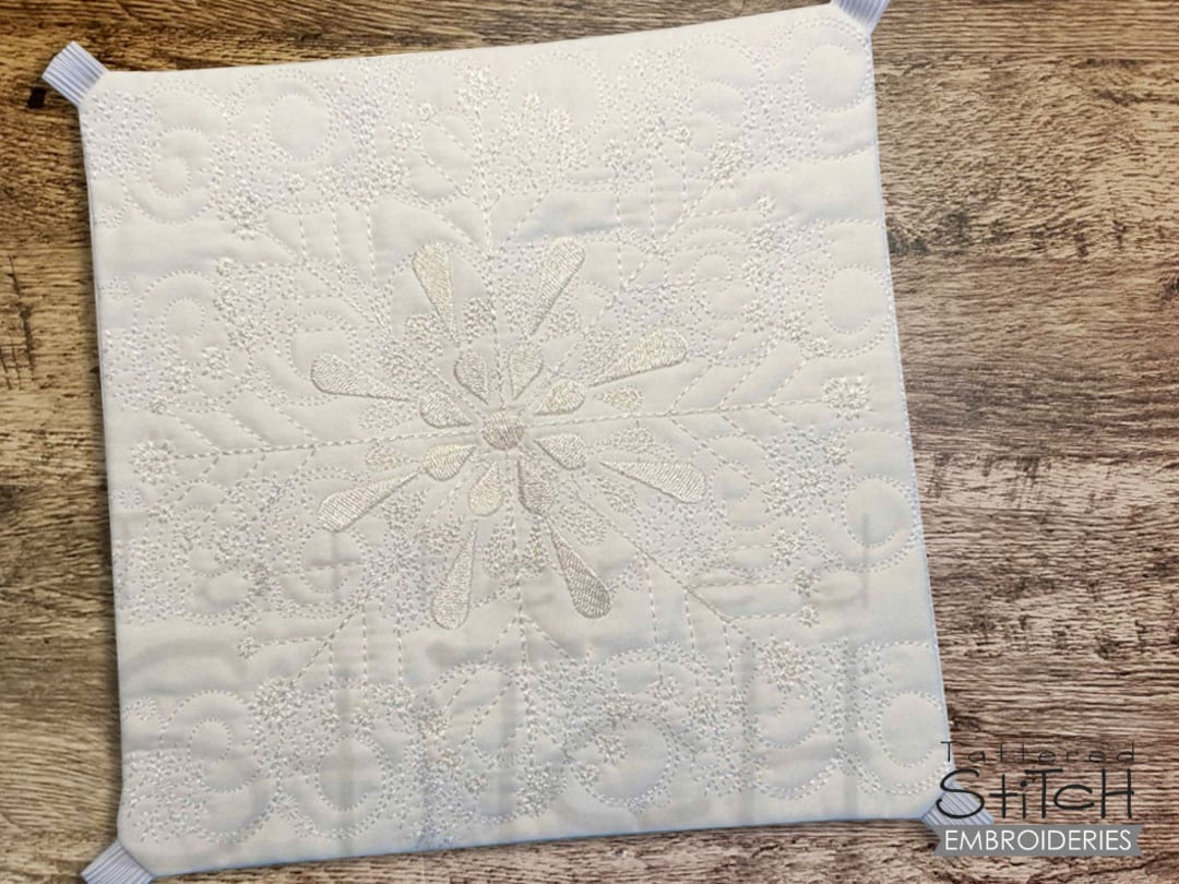 SNOWFLAKE INTERCHANGEABLE PILLOW Cover - Sewing, Crafting, Embroidery ...