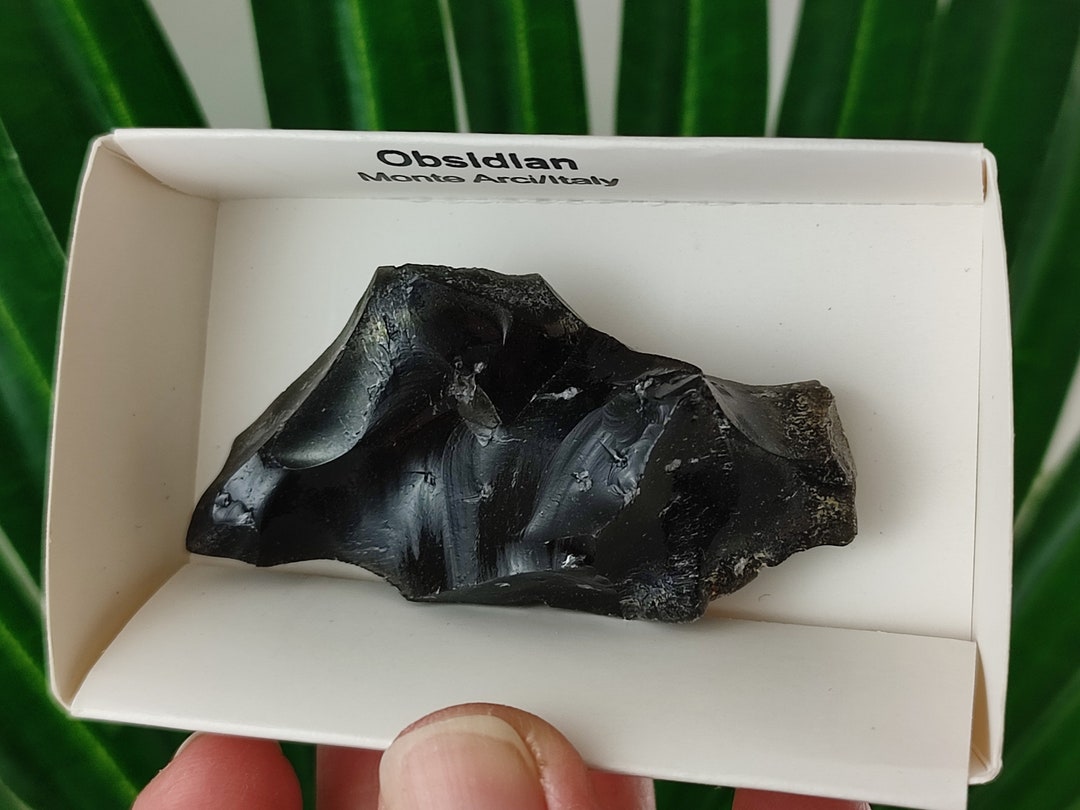 Natural Obsidian ,obsidian Crystal,natural Crystal,natural Kyanite ...