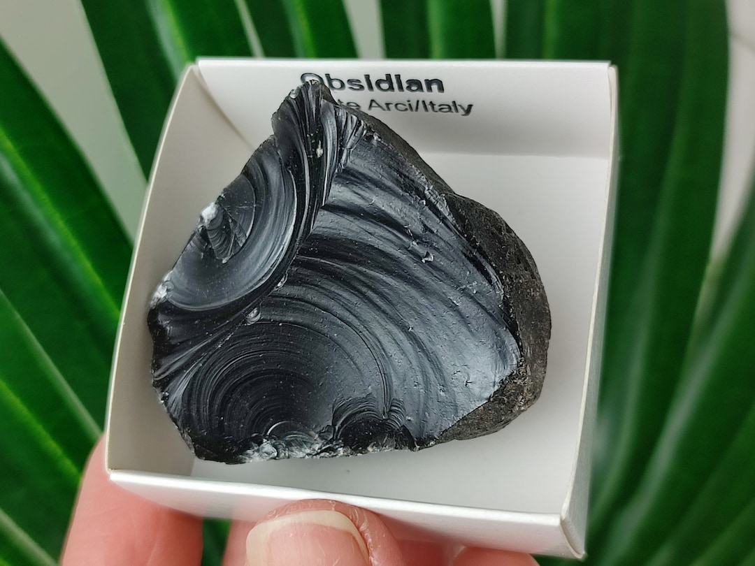 Natural Obsidian ,obsidian Crystal,natural Crystal,natural Kyanite ...