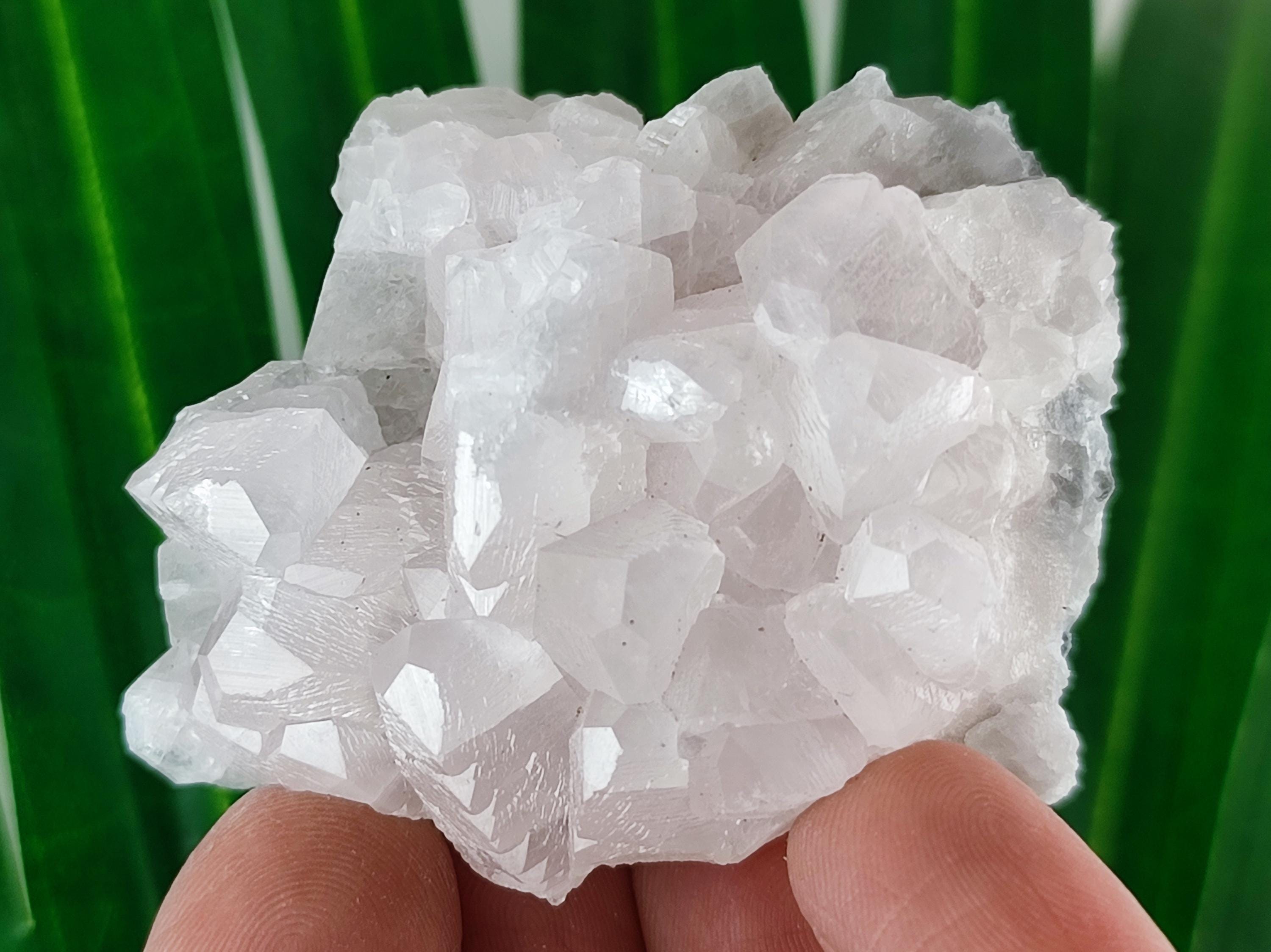 Fluorescent Mangano Calcite From Androvo Mine,zlatograd,bulgaria ...