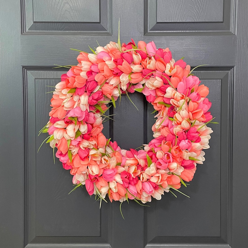 Tulip Wreath - Etsy
