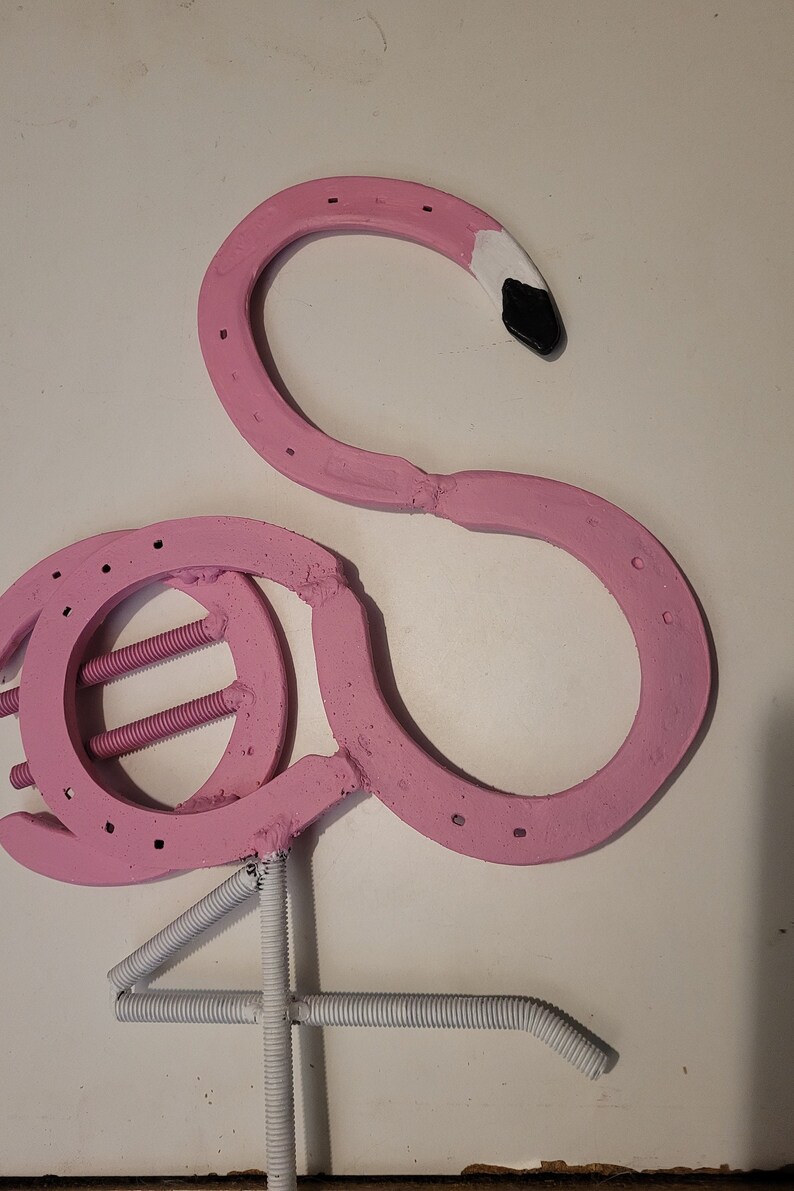 Horseshoe Flamingo Garden Stake facing Left - Etsy