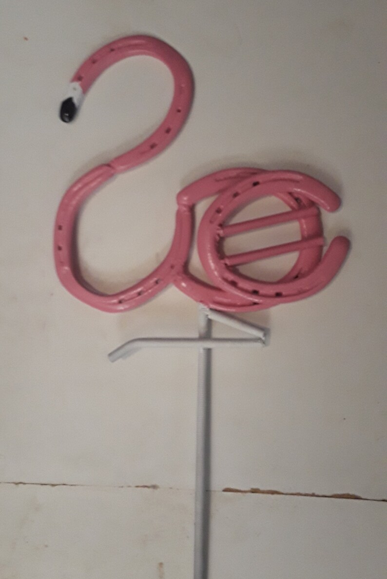 Horseshoe Flamingo Garden Stake facing Left - Etsy