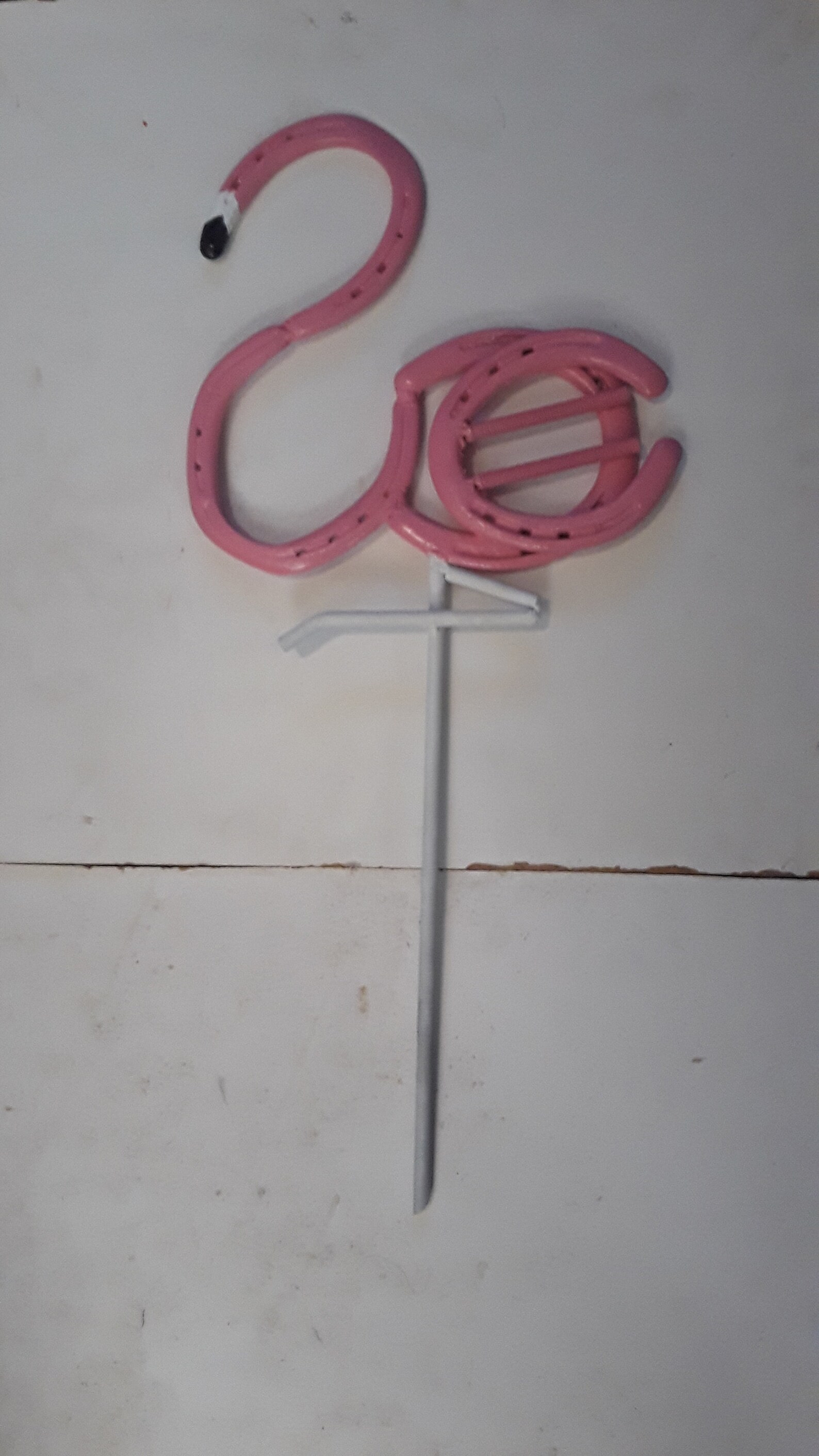 Horseshoe Flamingo Garden Stake facing Left - Etsy