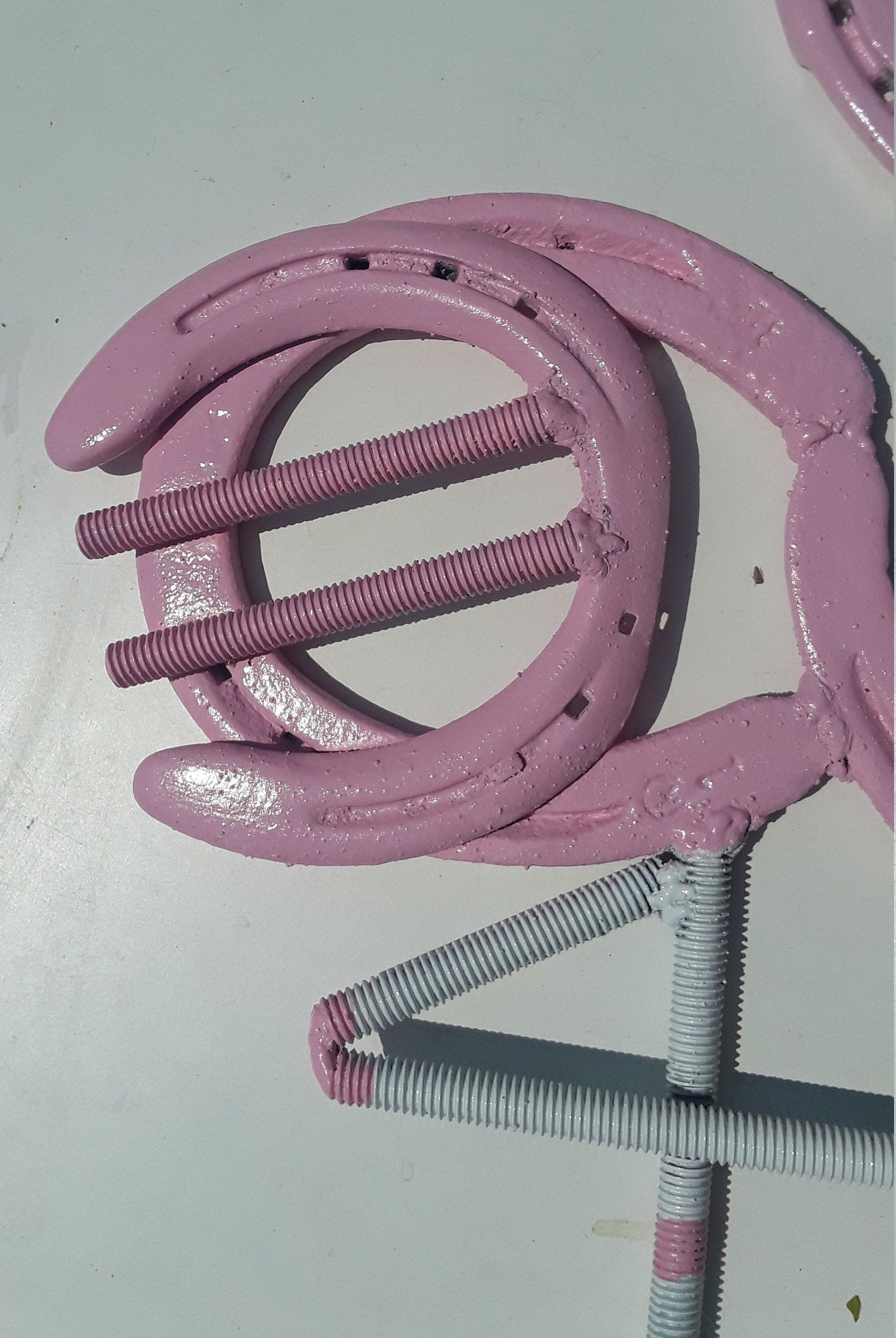 Horseshoe Flamingo Garden Stake facing right | Etsy