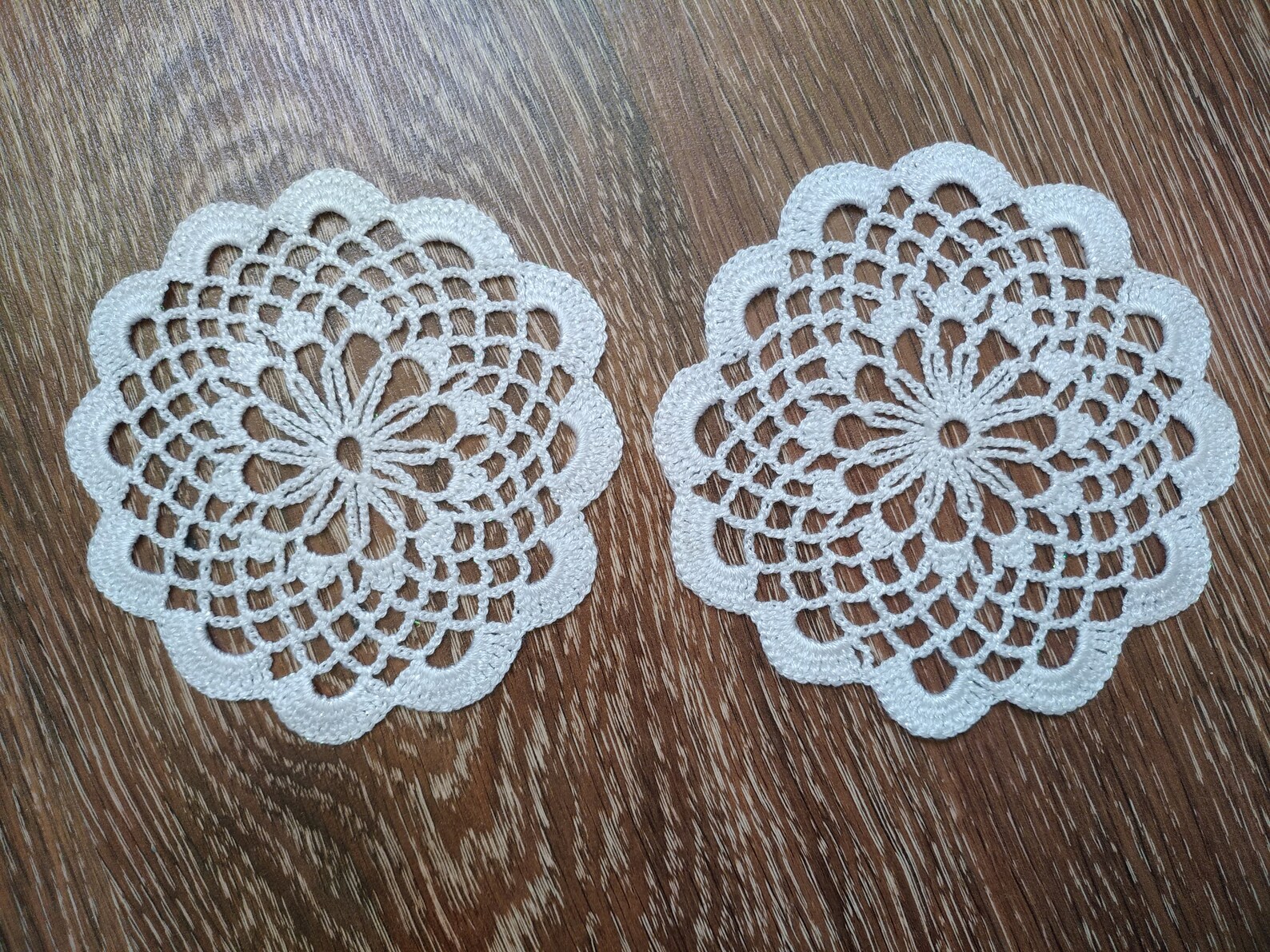 1 Medium doily and 2 Little doilies New Year's set | Etsy