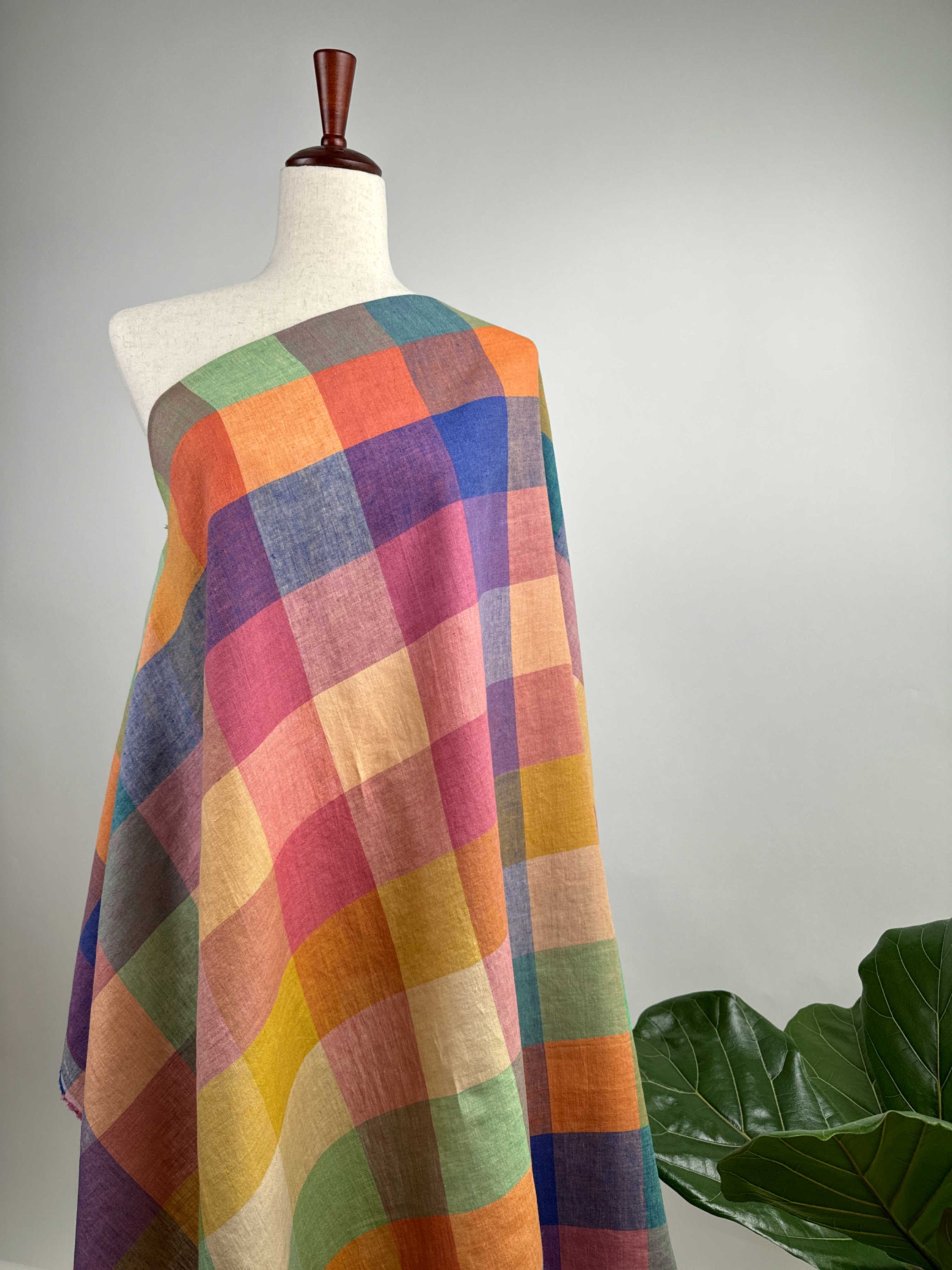 Teacup Laundered Linen Check Fabric by Merchant & Mills | Premium ...