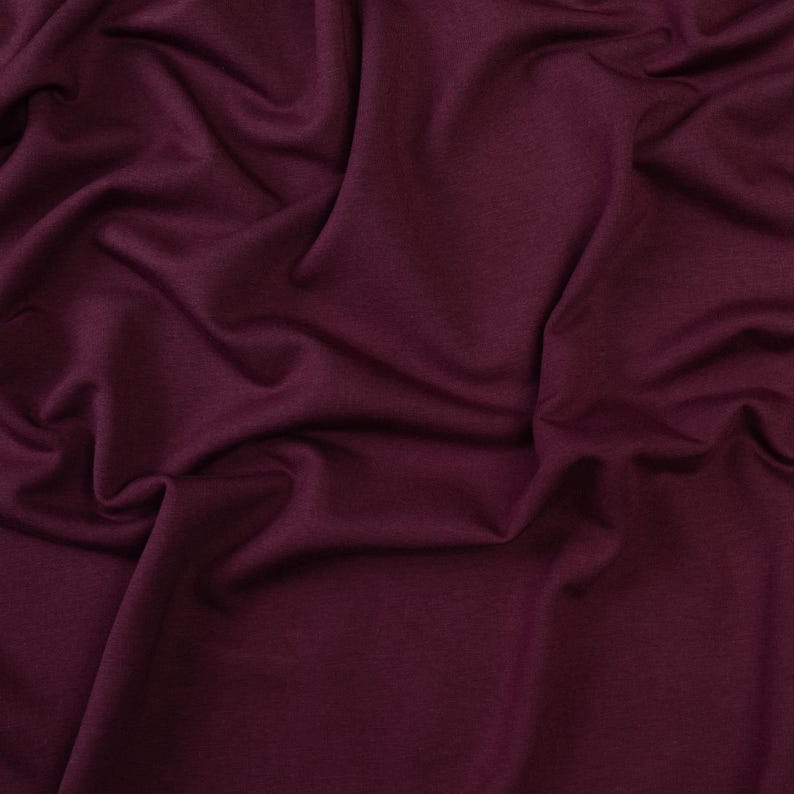 Bamboo Cotton Dream Fleece en color ciruela oscuro / Tejido polar de ...