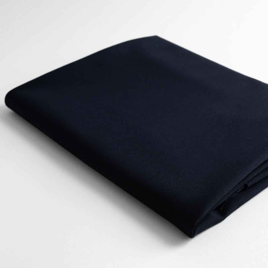 Relaxed Organic Cotton Twill Fabric in Navy Blue | Midweight 7oz, Great ...