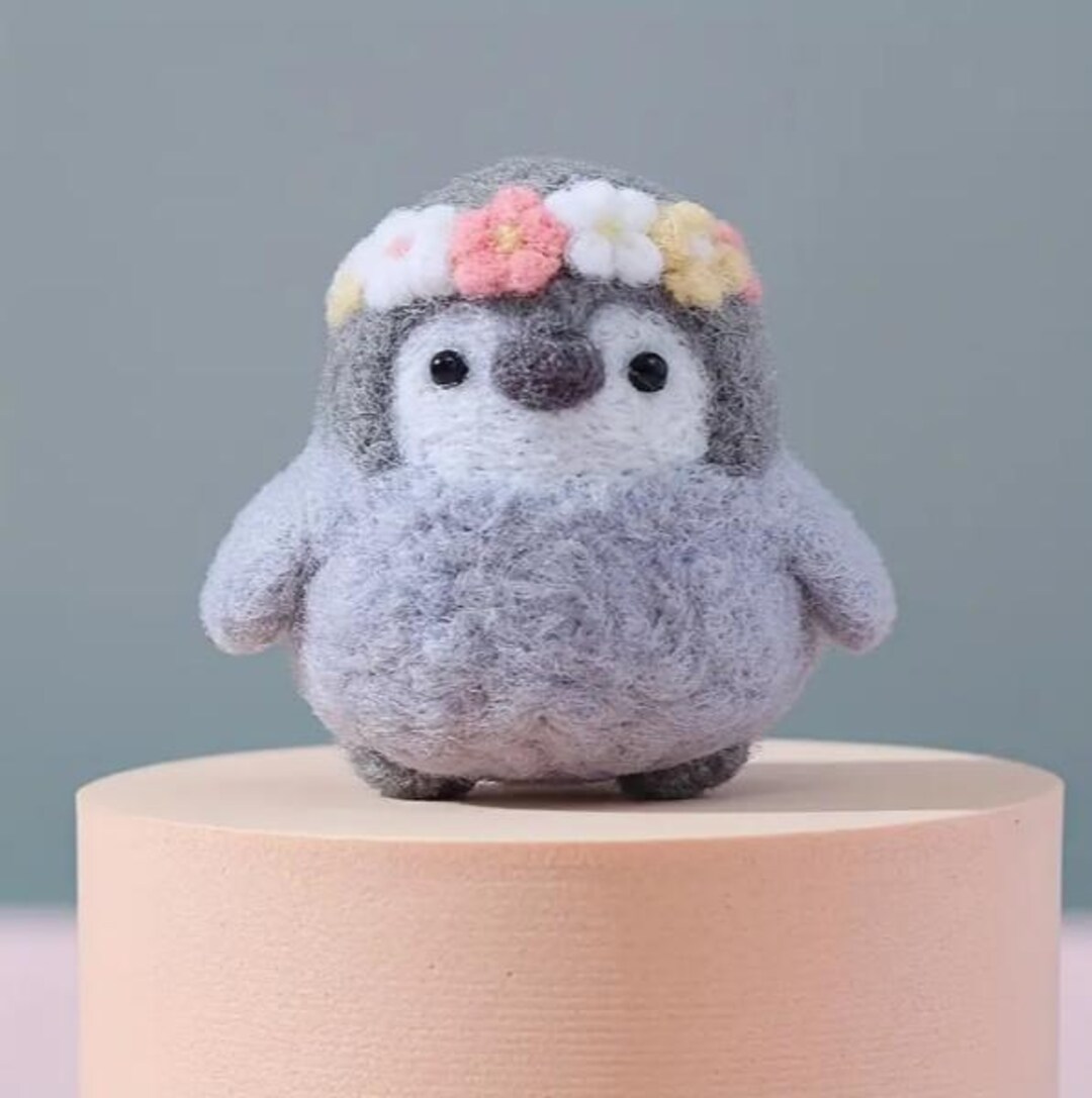 Penguin Flower Wreath Midsommar Stuffy Stuffie Needle Felt Felting Kit ...