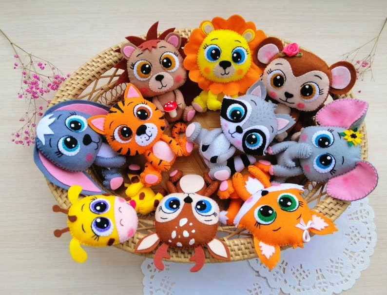 Woodland Felt Animals Safari Animals Christmas Felt - Etsy