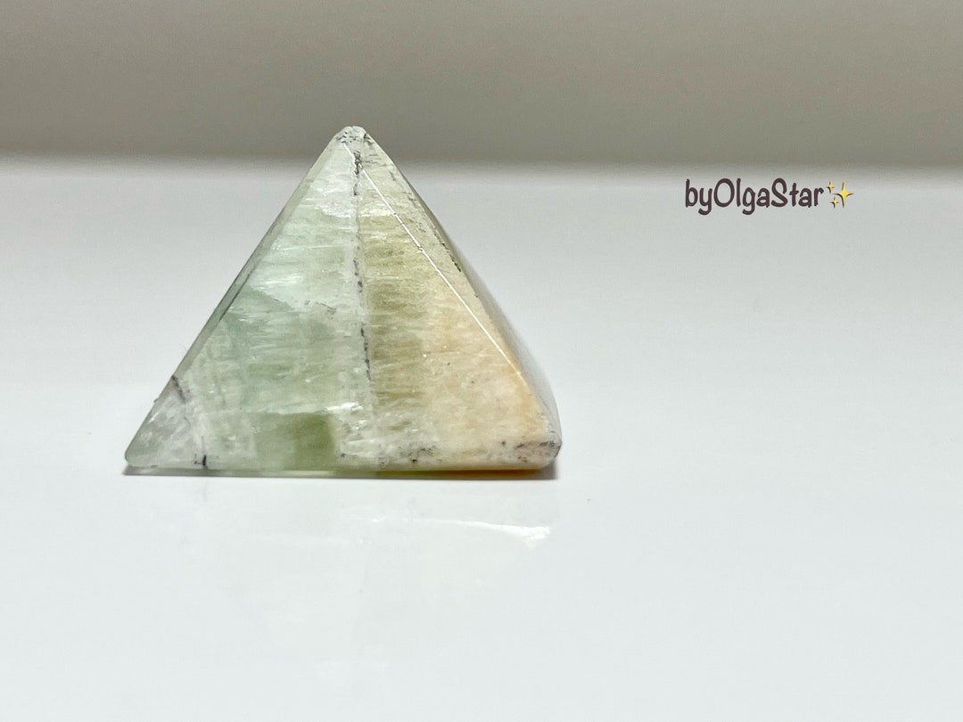 Caribbean Blue Calcite Pyramid Symbol of Spiritual Ascension Unity ...