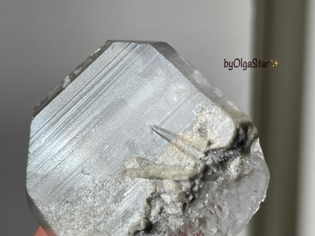 Tabular Tabby Quartz With Underwater Like Scenery | Symbol of Accessing ...