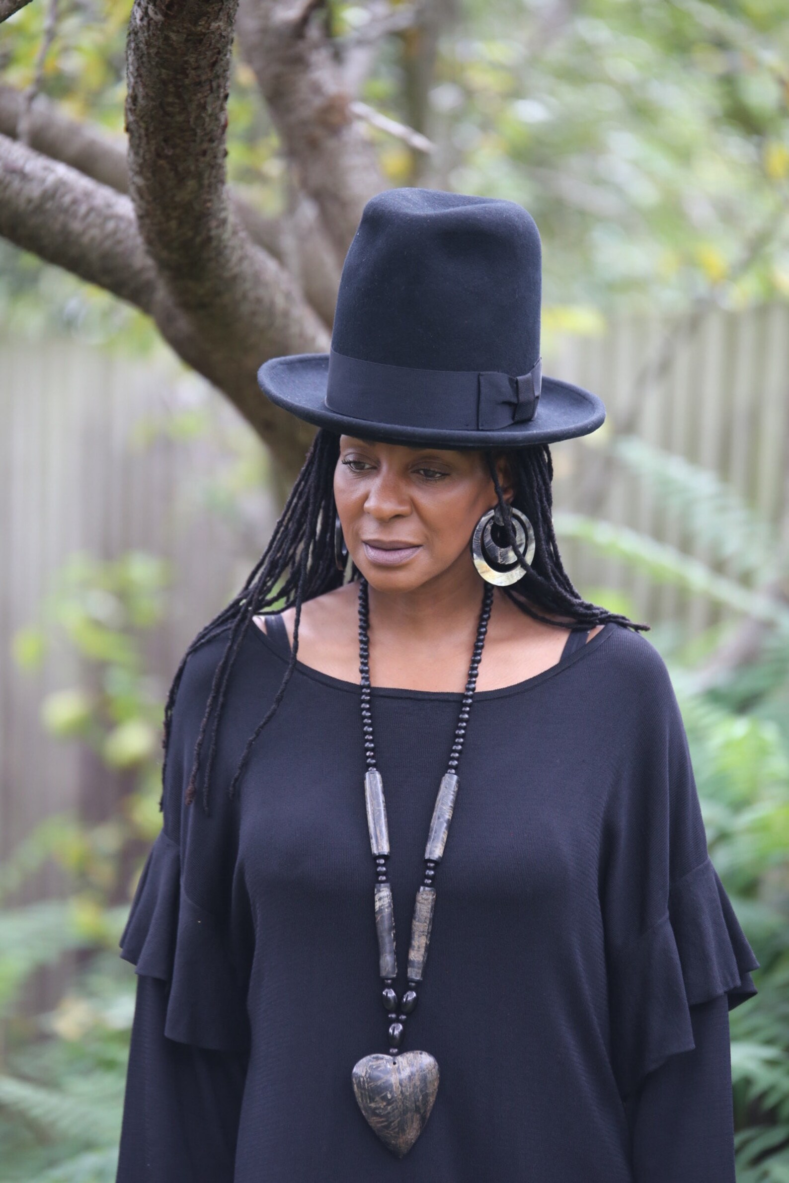 Erykah Badu Red Top Hat Stylist Music Artist Stylish - Etsy