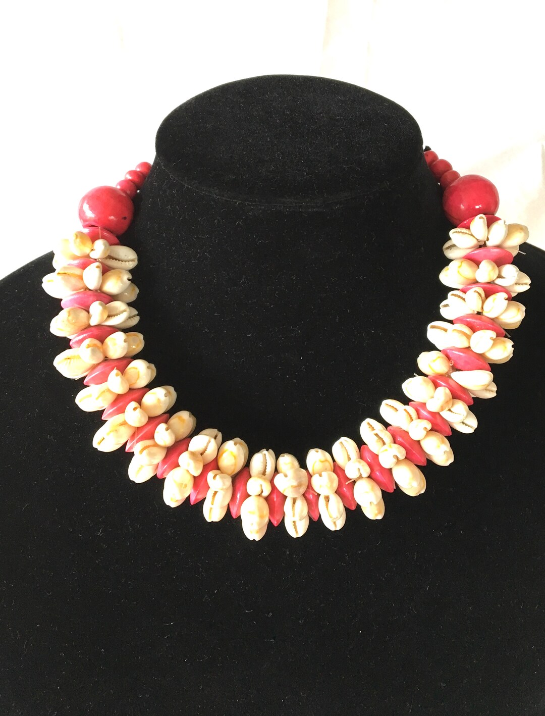 Cowrie Shell Choker Necklace, Pink Mango Wood, Adjustable Cord , Boho ...