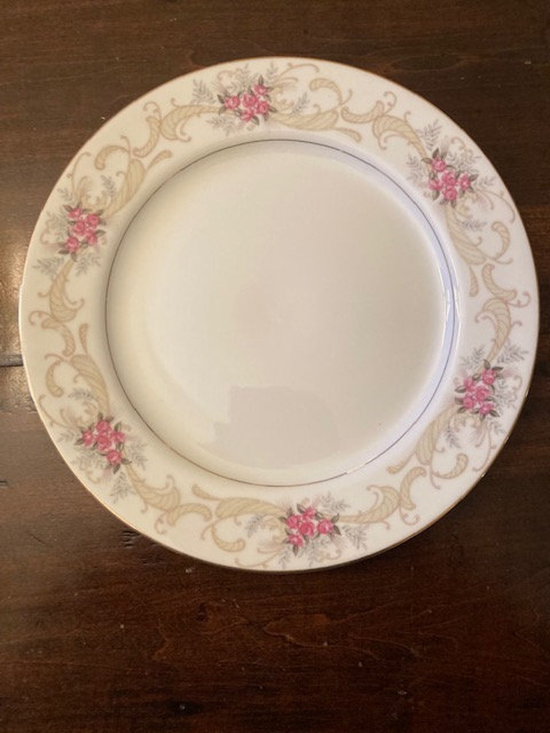 Florita by Valmont of Japan Dinner Plate - Etsy