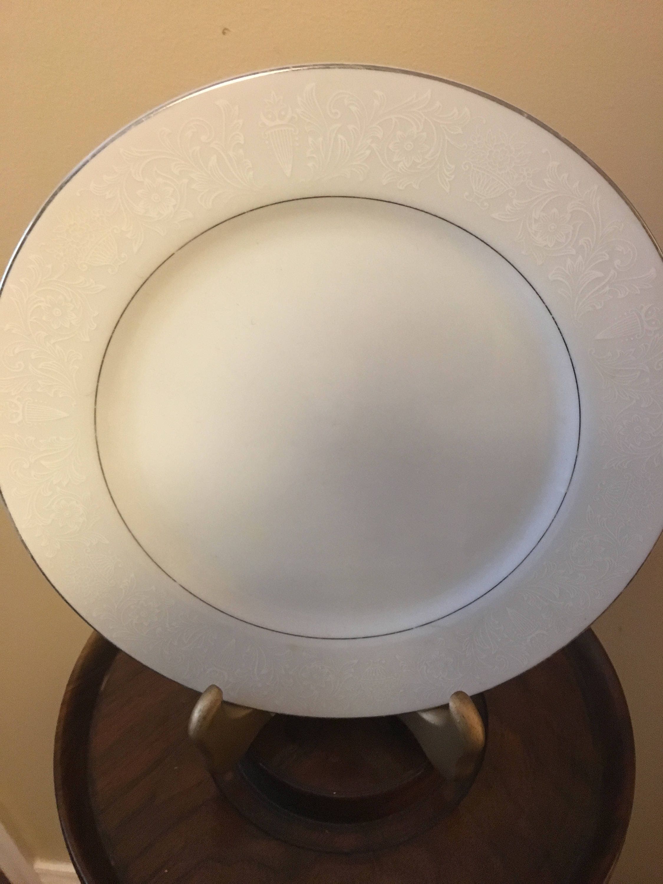 Crown Victoria Lovelace Dinner Plate - Etsy