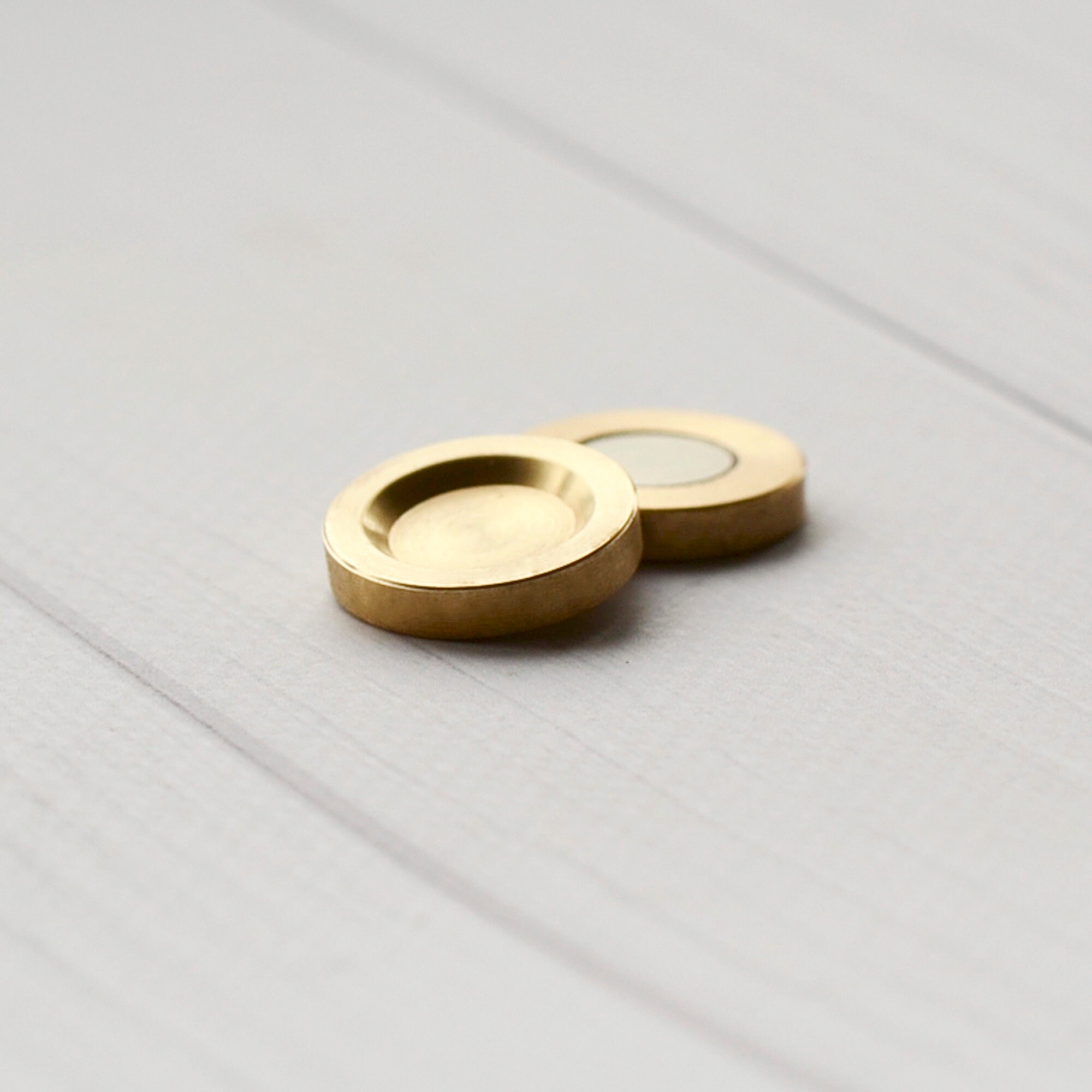 Toys Stress Balls & Desk Toys Mini Magnet Haptic Coin EDC Coin / Worry ...