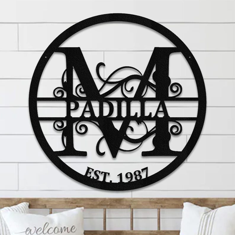 Round Personalized Metal Monogram Sign. Wedding Gift. Family Name Sign ...