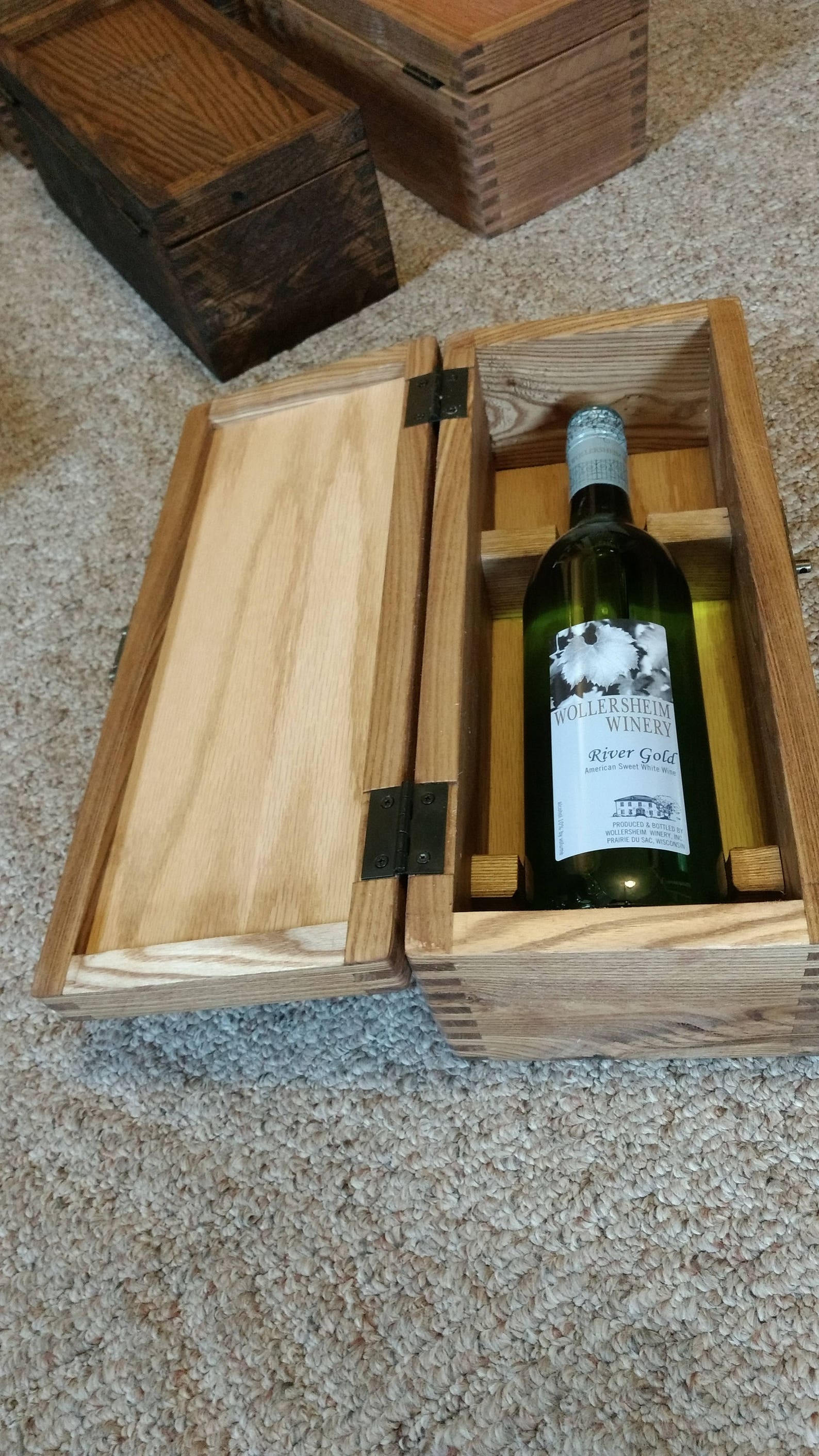 Custom Wine & Whiskey Box - Etsy