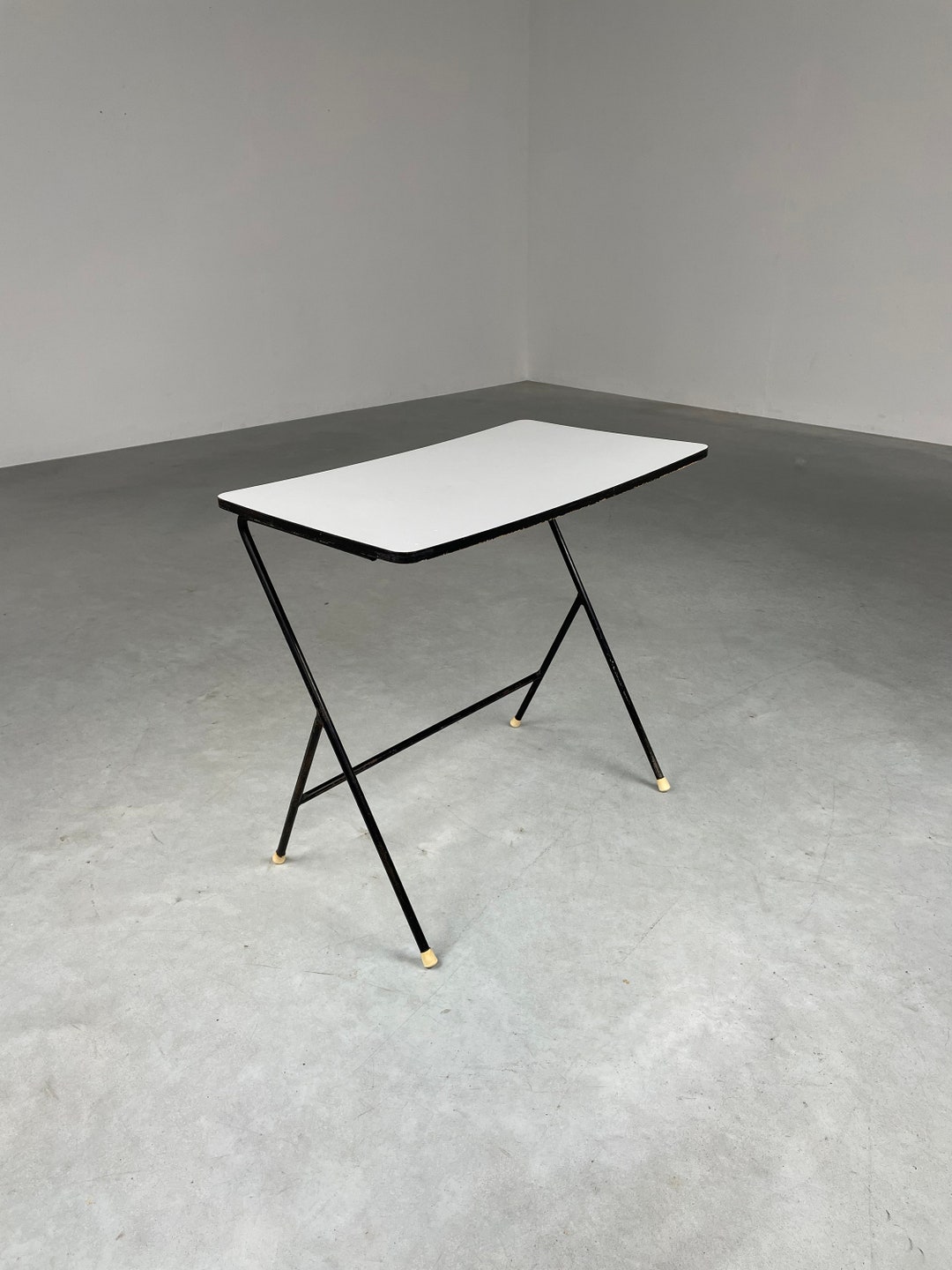 Mid Century Modern Table by Devo - Coen De Vries - Vintage Metal Wire ...