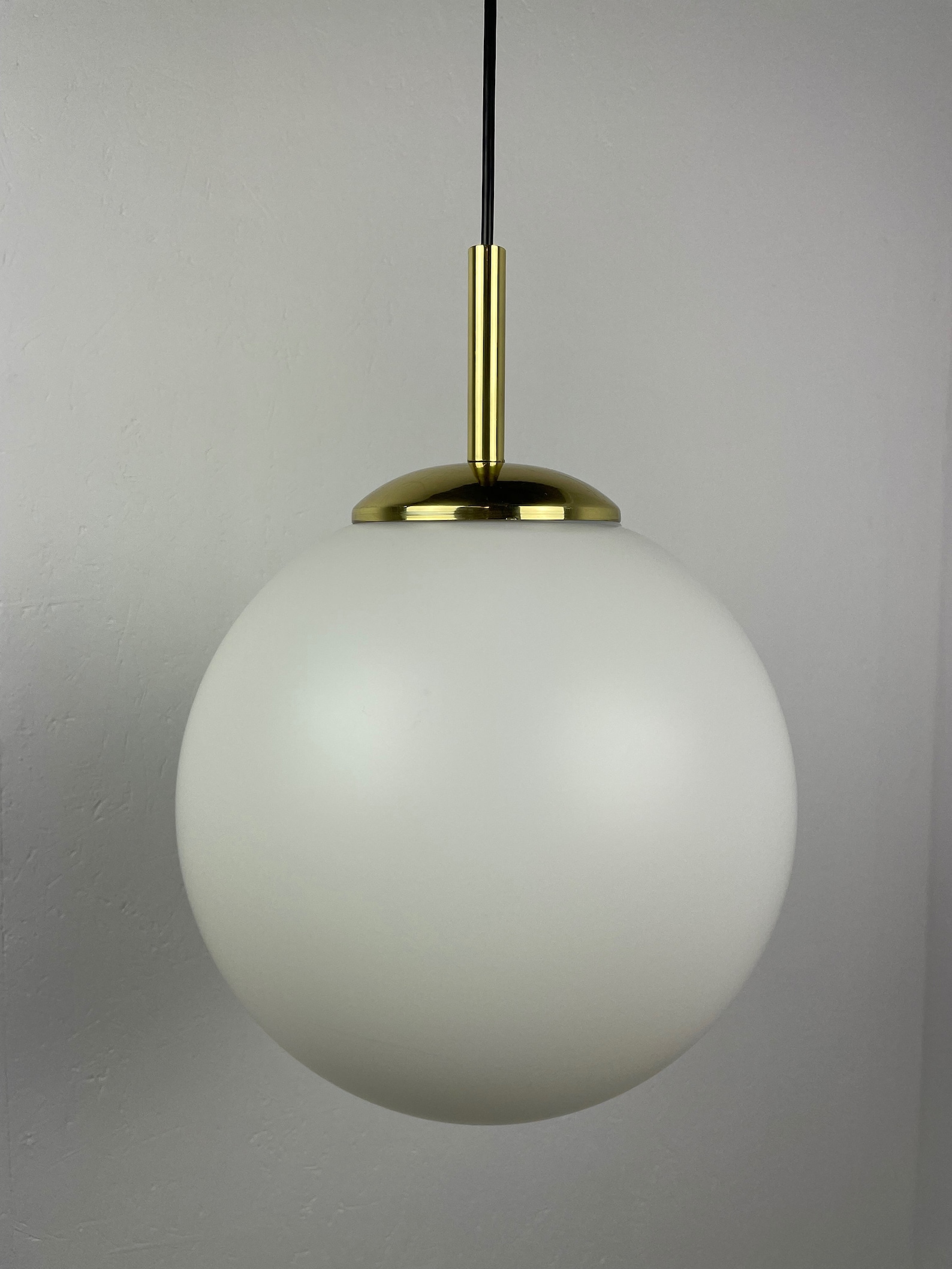 Lámpara colgante vintage de esfera de cristal satinado grabado de 30 cm ...