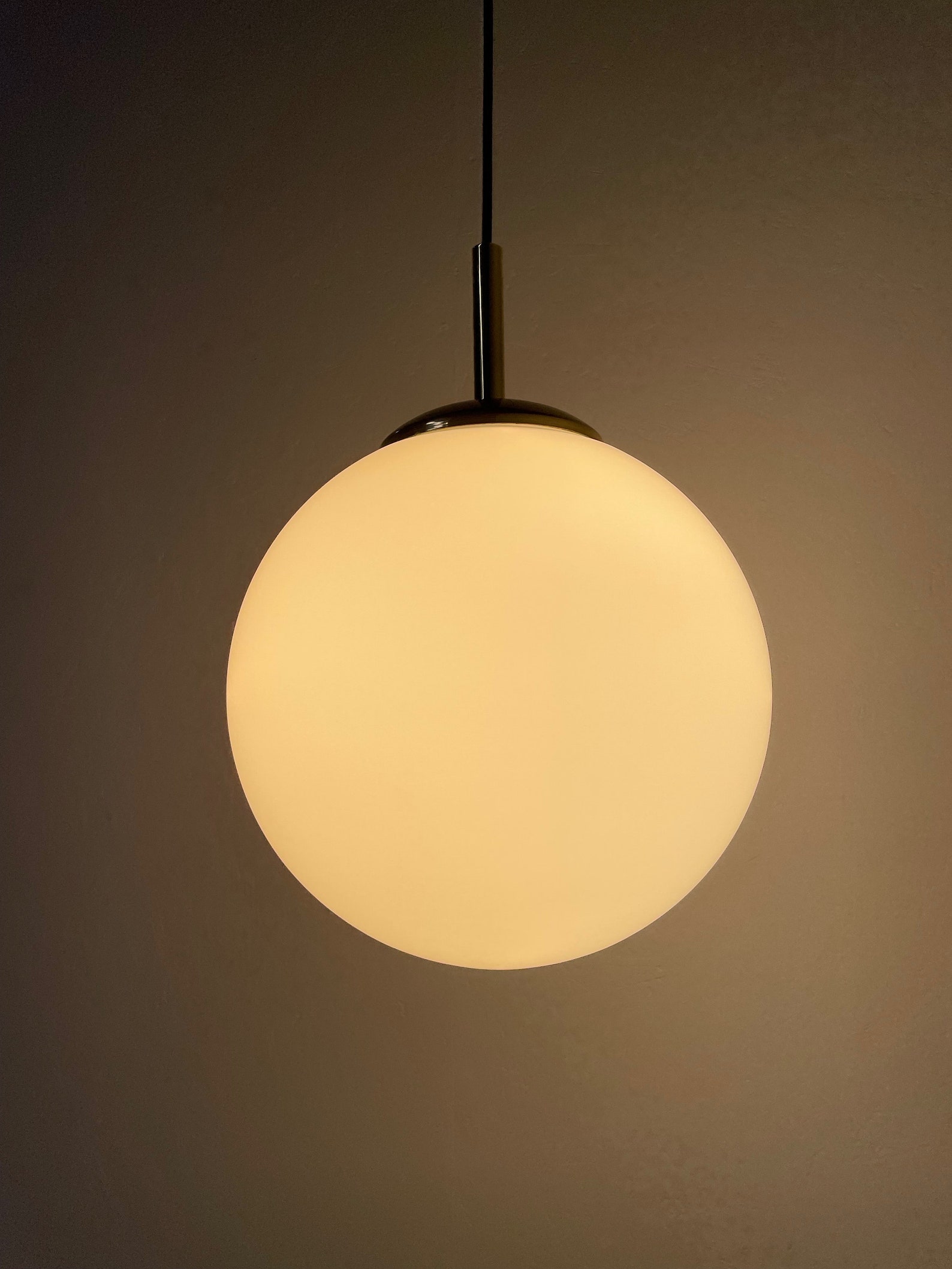 Lámpara colgante vintage de esfera de cristal satinado grabado de 30 cm ...