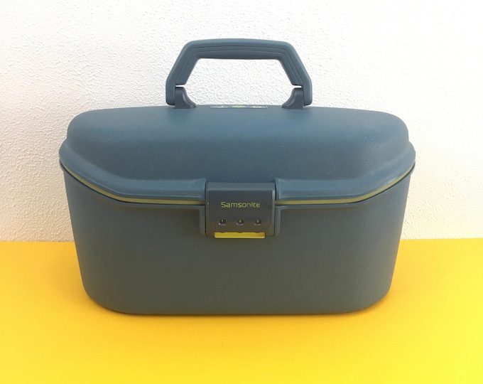 Vintage Samsonite Case - Retro Blue Beautycase - 80's Cosmetic Hardcase ...