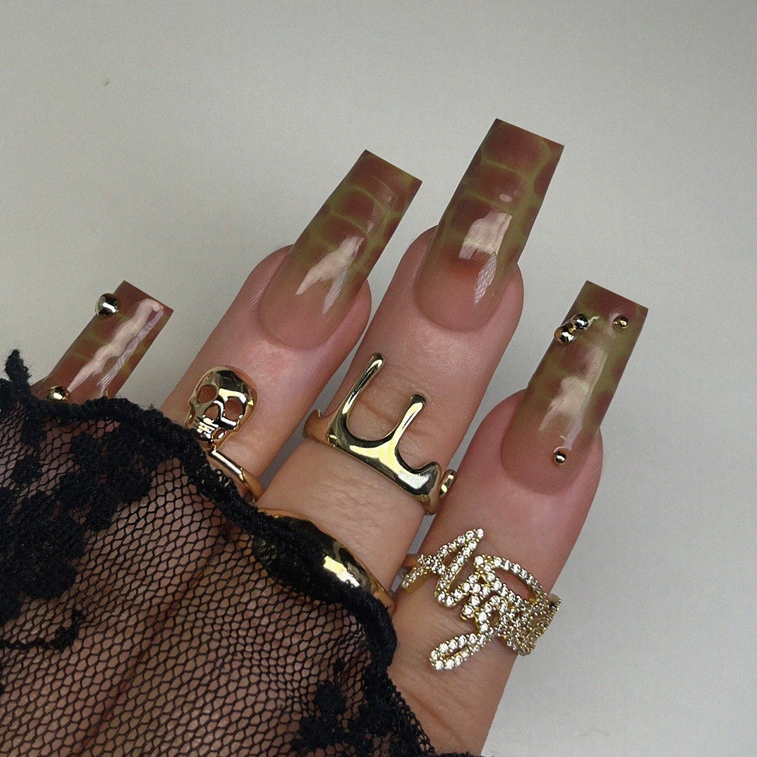 Sneaky Snake Custom Nails by Nailzsy. Nail Artist. Hand-painted Press ...