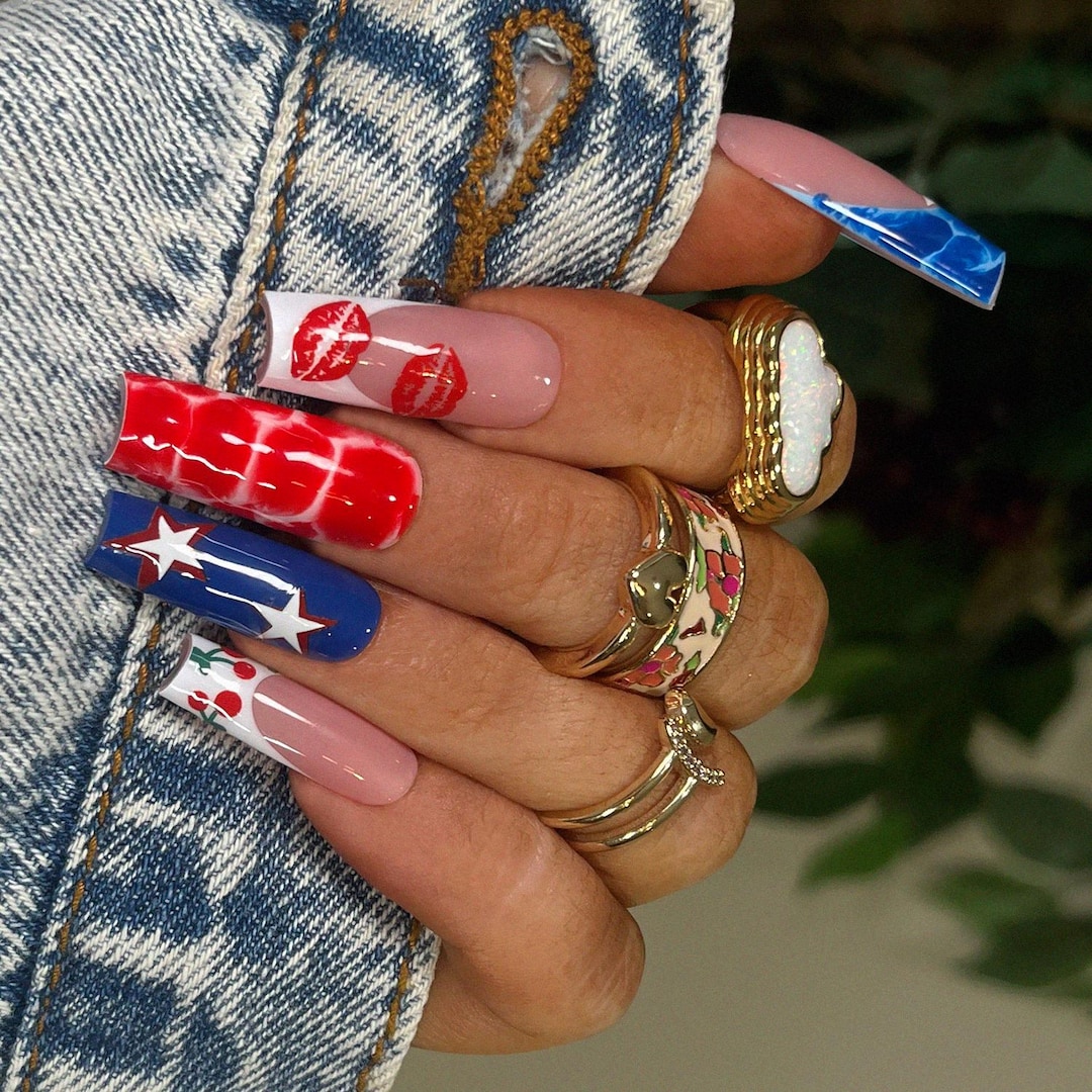 Happy 4th: Nail Artist • Custom Design Nails • Square • Star • 4th of ...