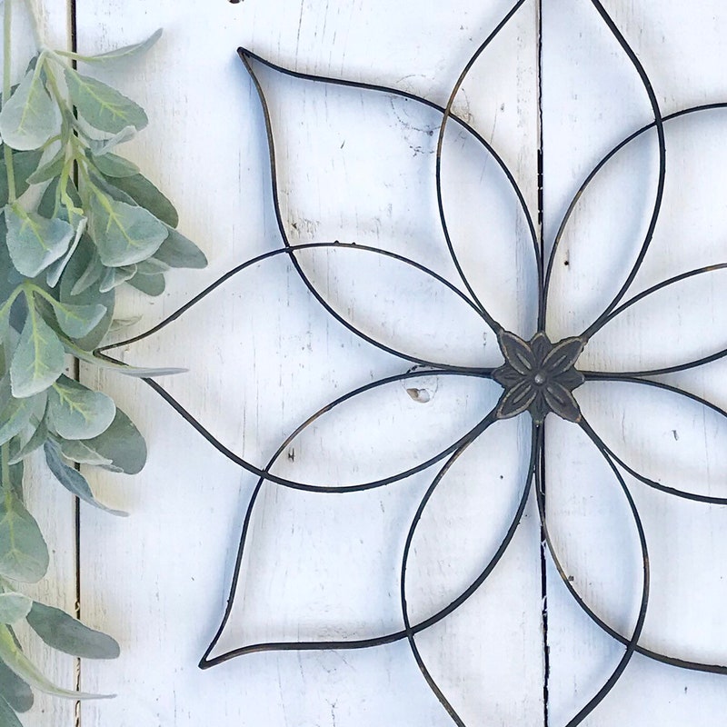 Metal Flowers Wall Art - Etsy