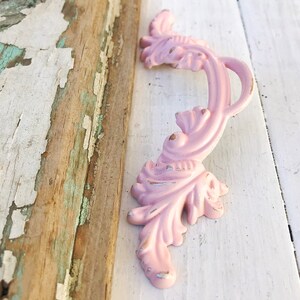 Shabby Chic Pulls, French Pulls, 2.5 Centers, French Country Pulls ...