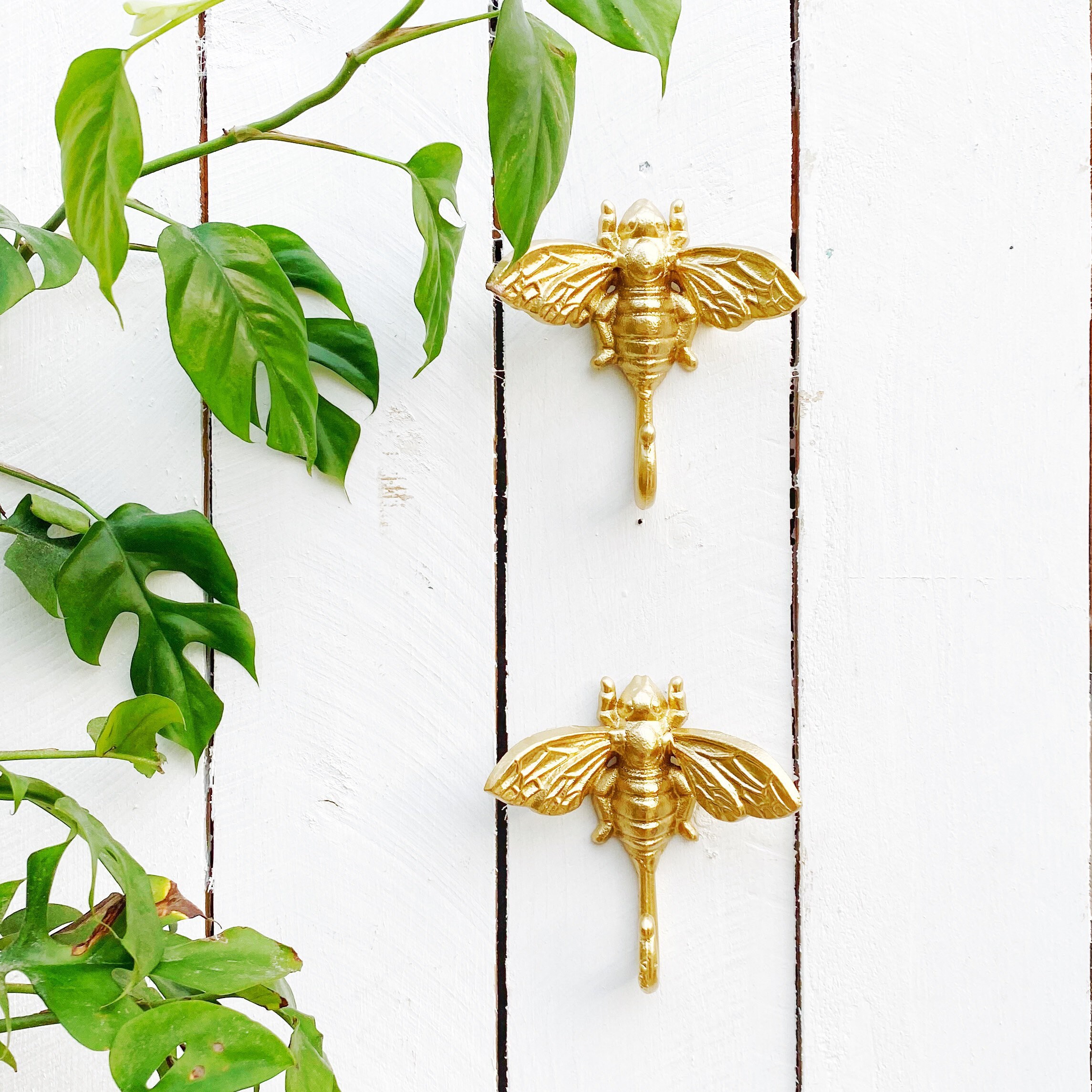 Metal Bee Hook/ Yellow Bee Wall Hook/ Distressed Bee Hook/ | Etsy