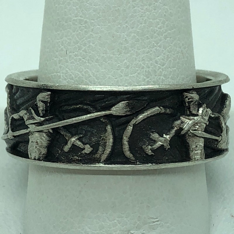 Spartan Shield Ring - Etsy