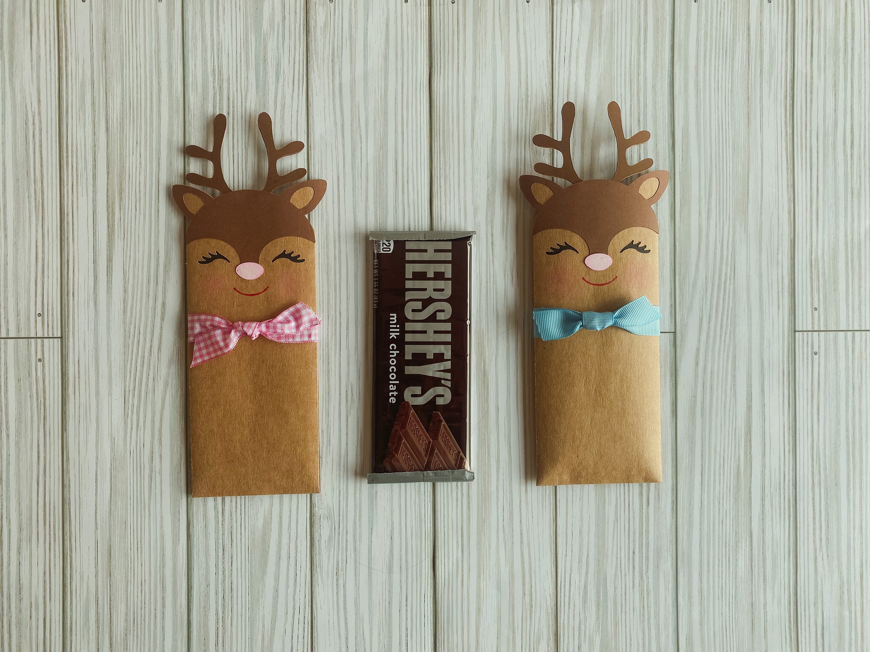 Christmas Reindeer Cute Deer Candy Bar Sleeve | Chocolate Bar Wrapper ...