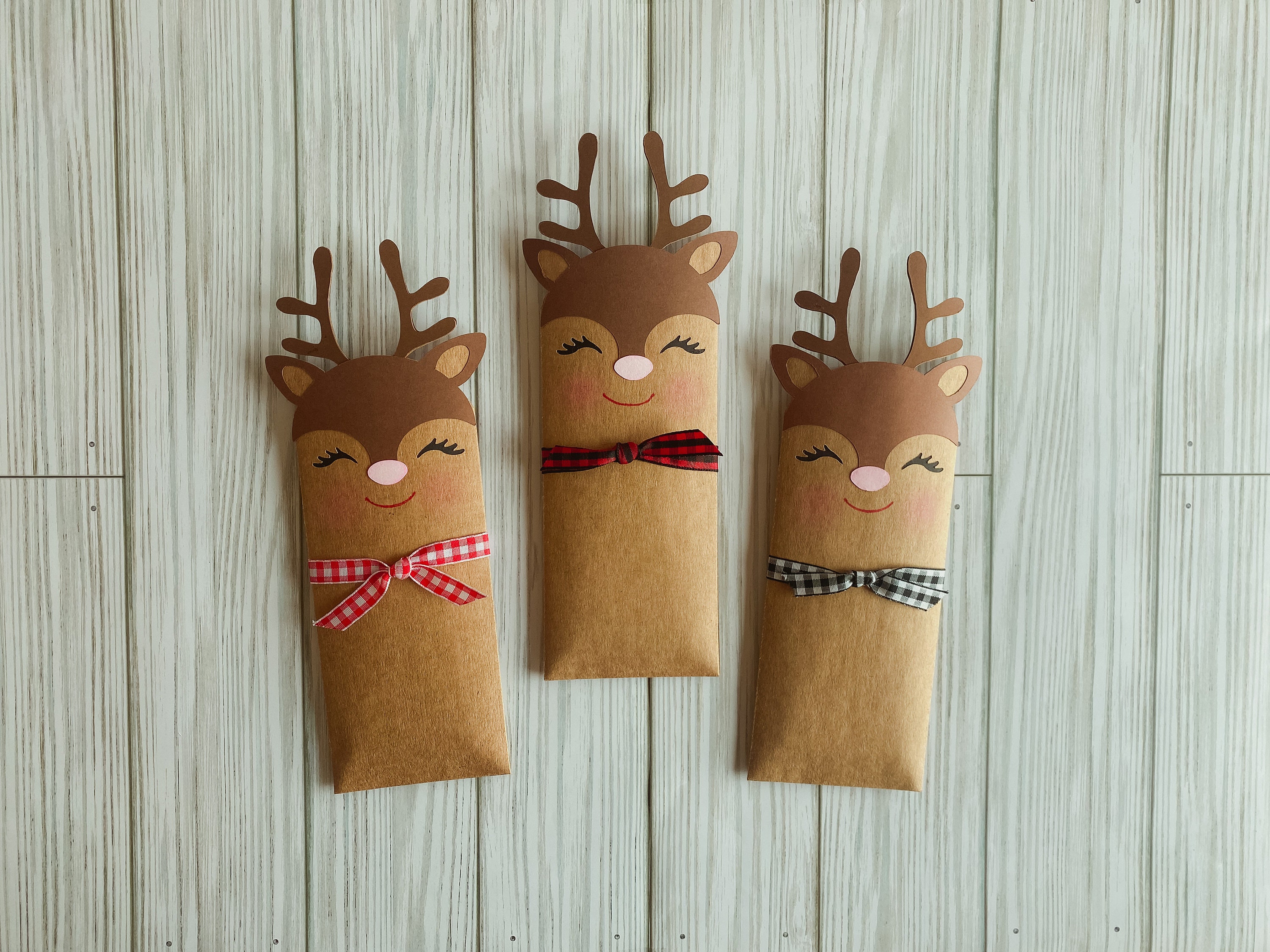 Christmas Reindeer Cute Deer Candy Bar Sleeve | Chocolate Bar Wrapper ...