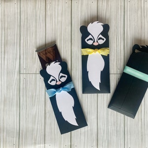 Cute Skunk Baby Animal Candy Bar Sleeve | Chocolate Bar Wrapper Holder ...