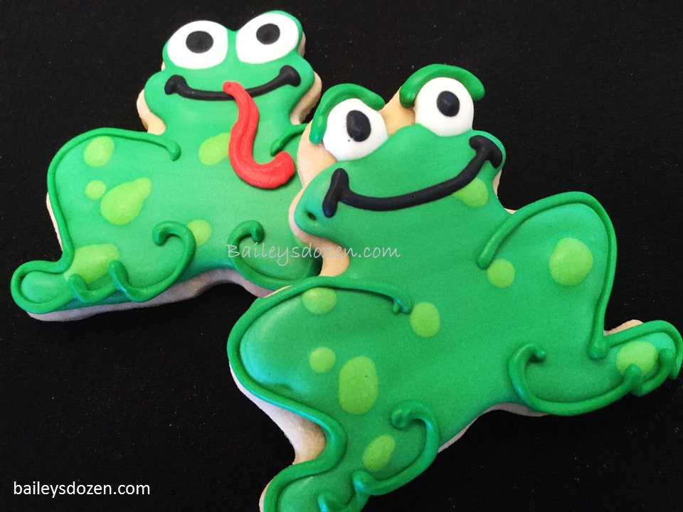 Funny Valentine toad cookies frogs in a gift by box | Etsy