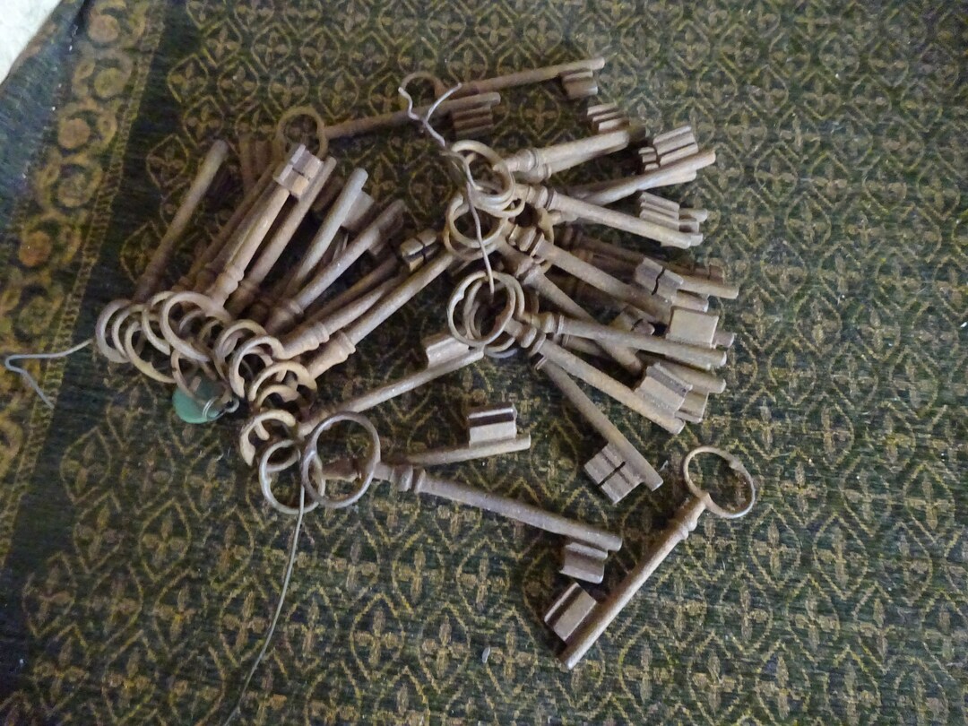 Large Vintage Keys sold One at a Time - Etsy