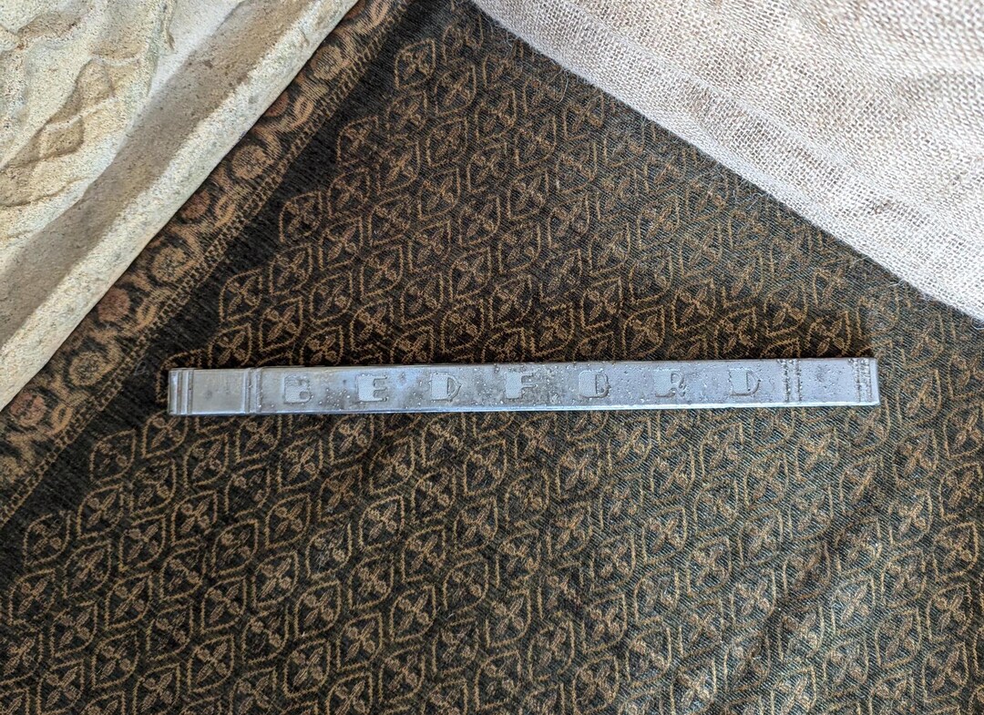 Vintage Bedford Lorry / Car Badge, Name, Logo Strip Art Deco Font - Etsy