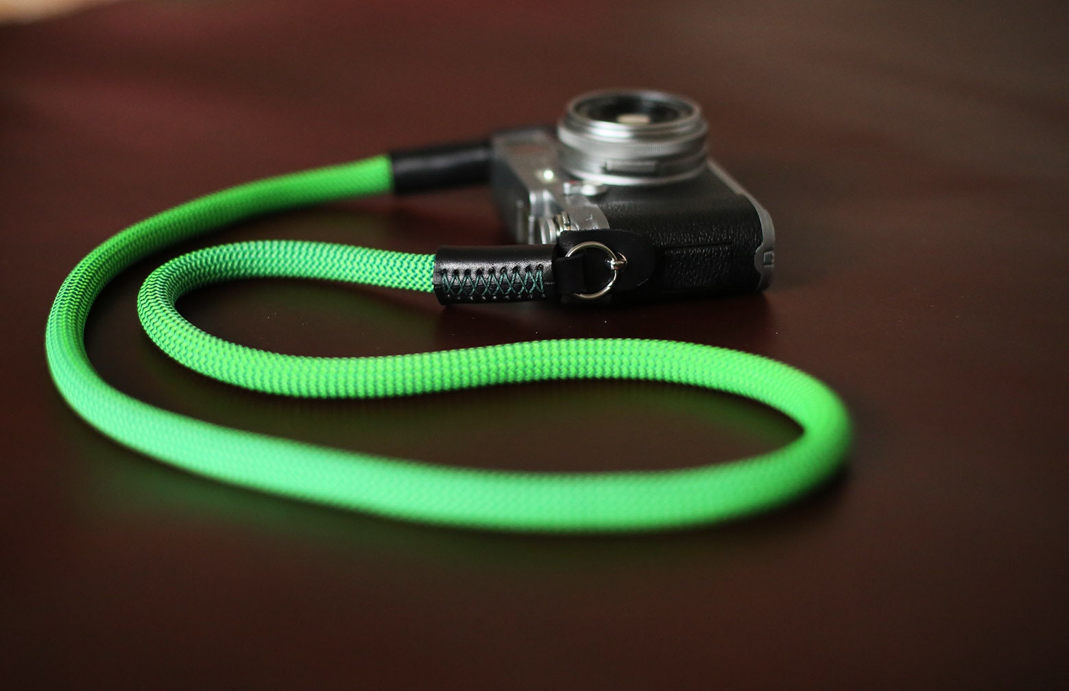 Emerald green Climbing rope black leather handmade camera neck | Etsy