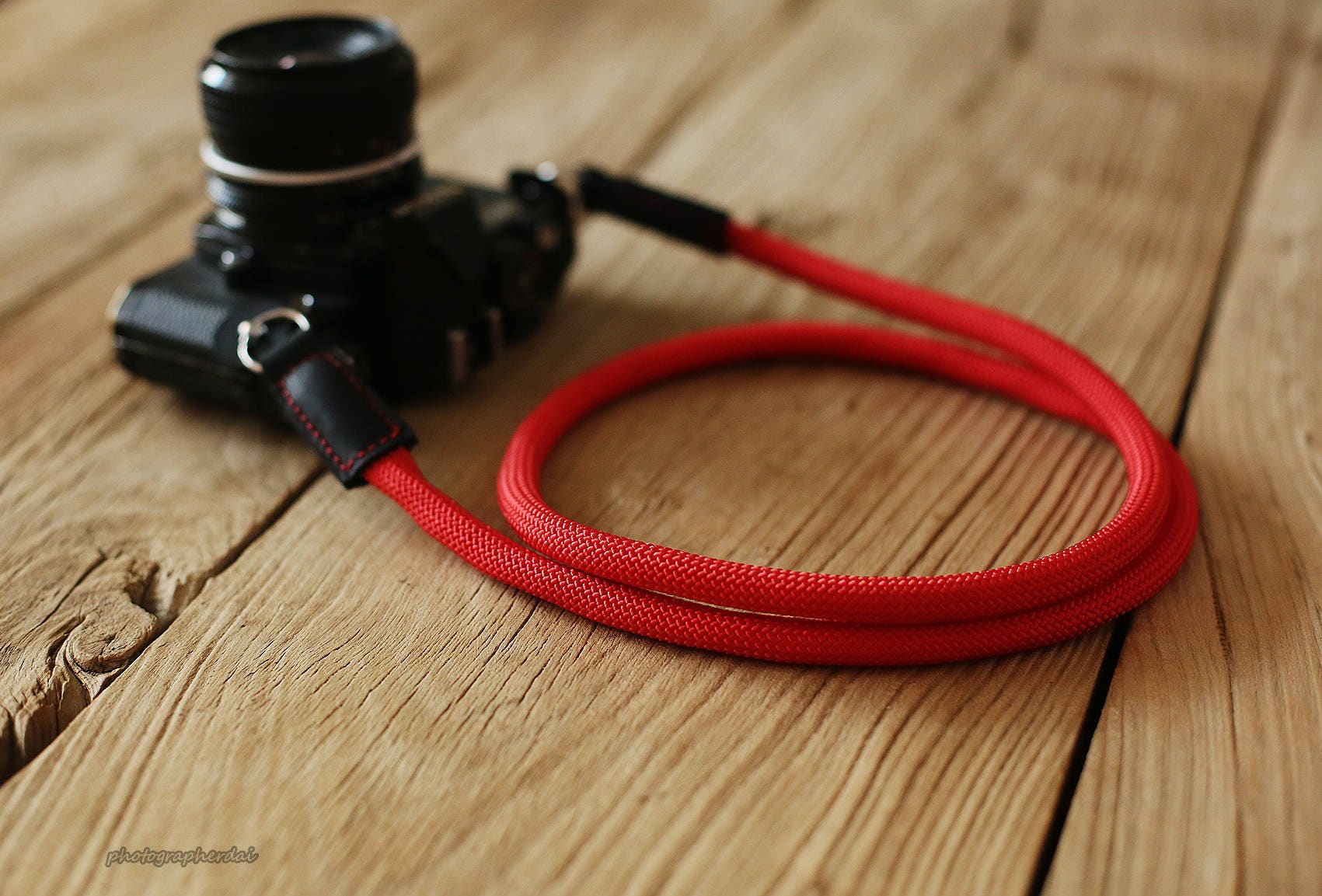 Camera neck shoulder strap Black leather Pure red Climbing | Etsy