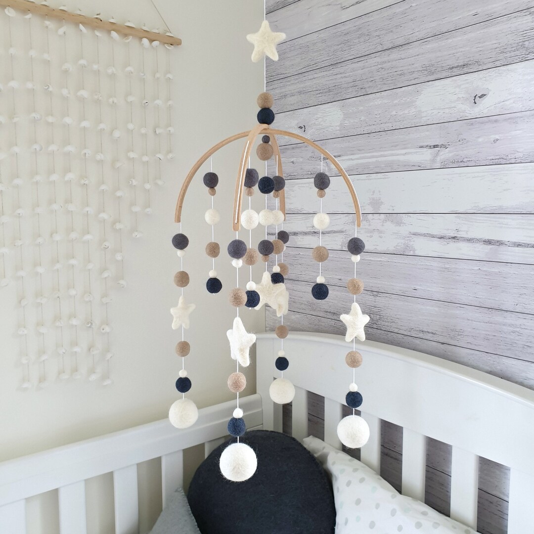 Grey & Neutral Baby Mobile, Grey White Nursery Mobile, Cot Mobile, Felt ...