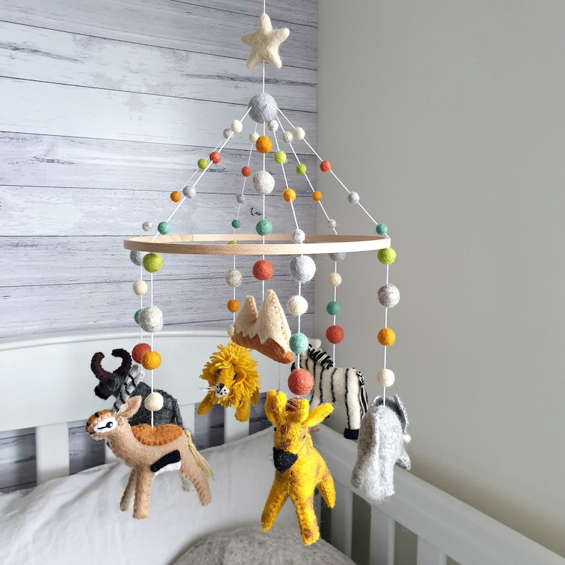 Safari Baby Mobile Jungle Nursery Mobile Baby Neutral Animal | Etsy UK