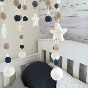 Grey & Neutral Baby Mobile, Grey White Nursery Mobile, Cot Mobile, Felt ...