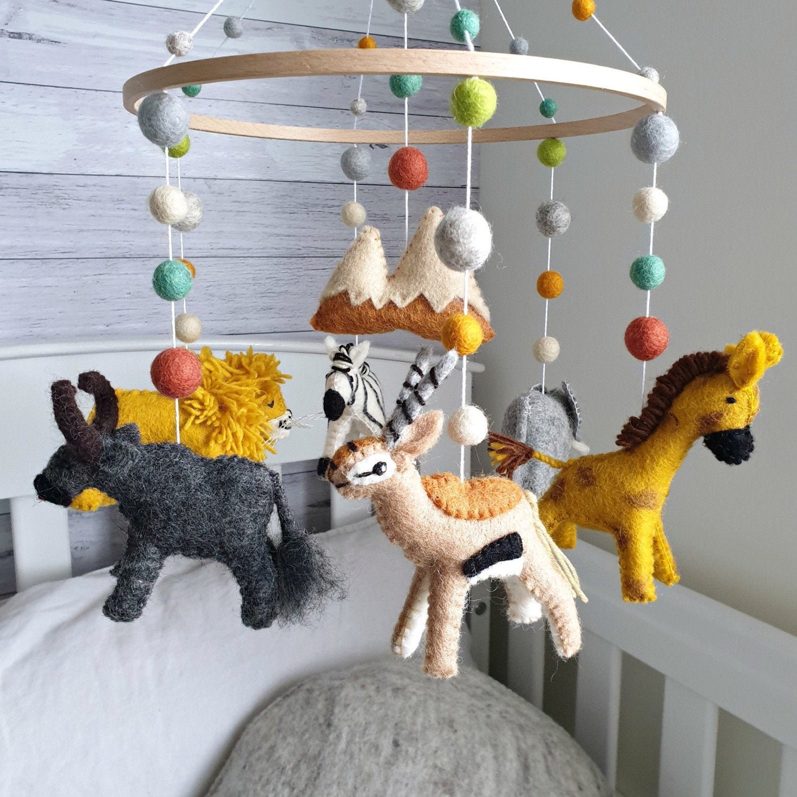 Safari Baby Mobile Jungle Nursery Mobile Baby Neutral Animal - Etsy