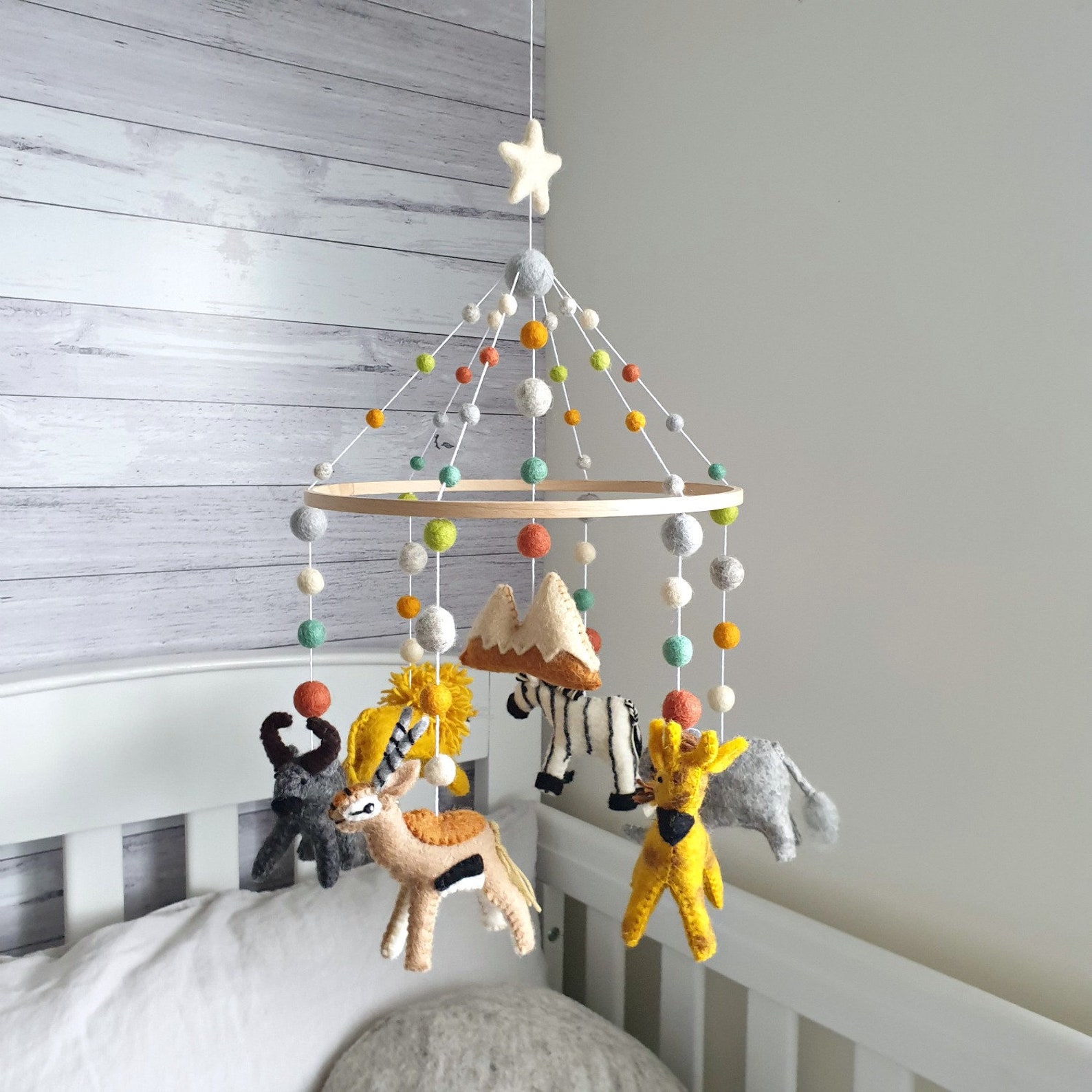 Safari Baby Mobile Jungle Nursery Mobile Baby Neutral Animal - Etsy